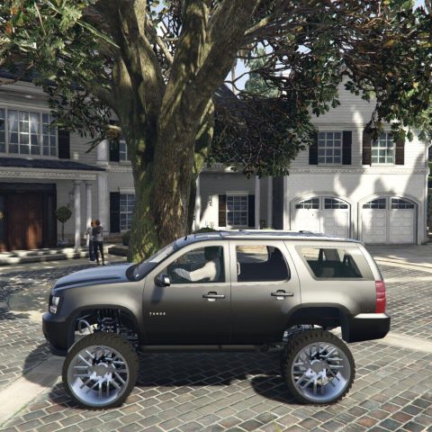 Custom Tahoe – GTA 5 mod